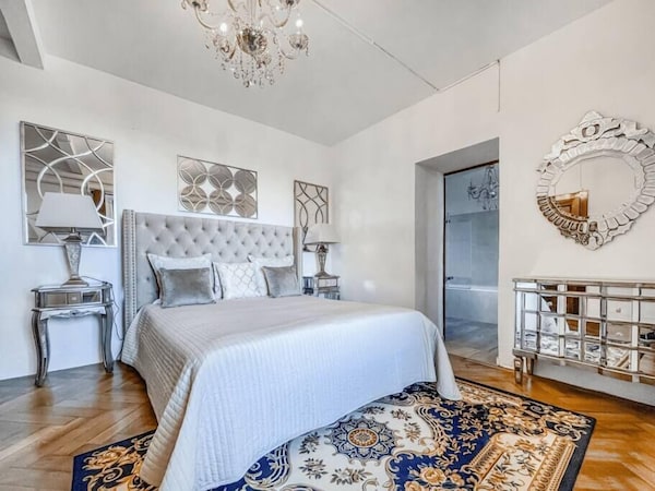 Brilliant Apartment In Château Du Châtelard - Montreux