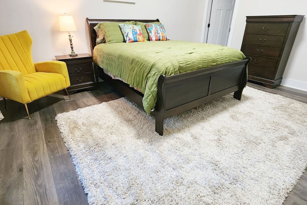 Lake Life & Luxury. Sleeps 16, Over 3800 Sq Ft. - 벨몬트