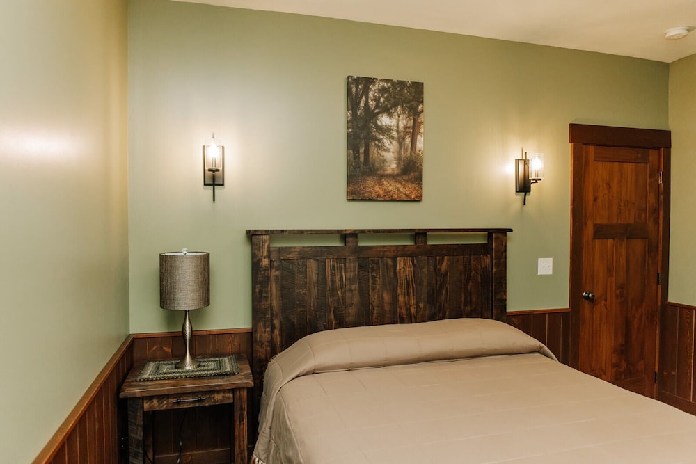 Country Roads Suite: Luxury Suite In Amish Country, Ohio - Ohio