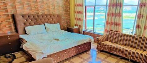 Quarto Duplo Deluxe | Ferro/tábua de engomar, Wi-fi grátis, roupa de cama fornecida