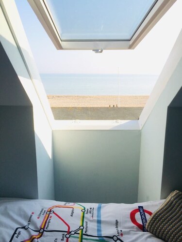 Beach House, Light-filled, Stunning Sea Views. - Eastbourne
