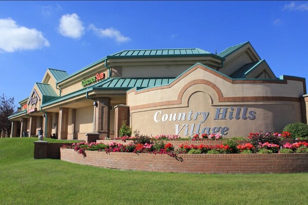 2 Br Suite, King Bed, Sleeps 5, Close To Yyc \/ U Of C - Calgary