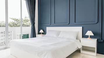 Quarto Deluxe | Secretária, cortinas/cortinados opacos, Wi-fi grátis