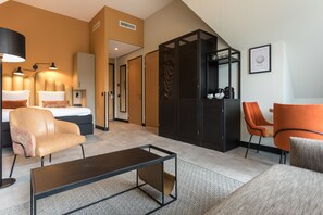 Deluxe Suite - no pets allowed | Cofre com capacidade para portátil 