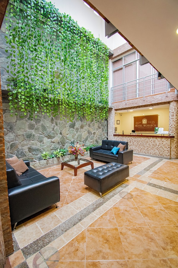 Hotel Mónaco Armenia - Calarcá