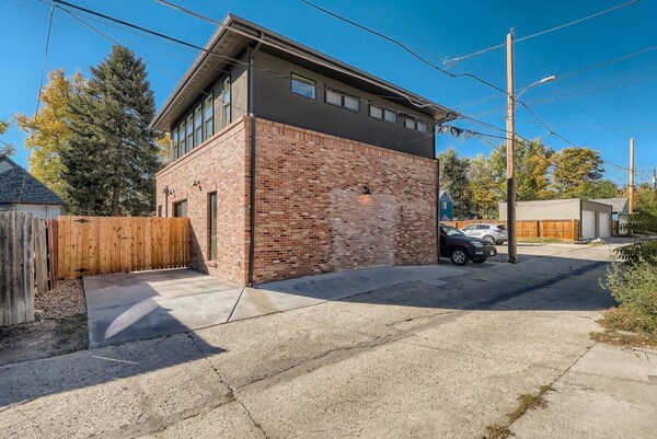 Cozy Carriage House In Sloans Lake - Denver, CO