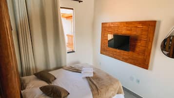 Loft Superior, várias camas | Roupa de alta qualidade, camas de colchão pillowtop, minibar