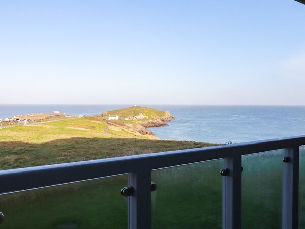 9 Headland Point - Fistral Beach