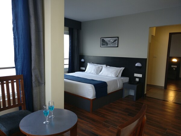 Skr Sivabhagya Adventure Suites - Kodaikanal