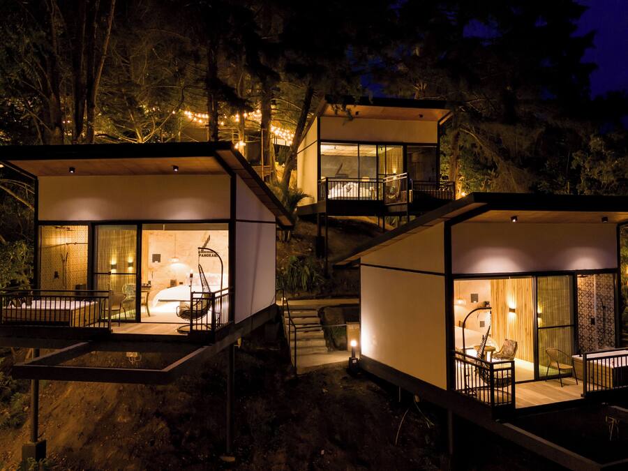 Cabana luxo | Frigobar, cofres nos quartos, Wi-Fi de cortesia, roupa de cama
