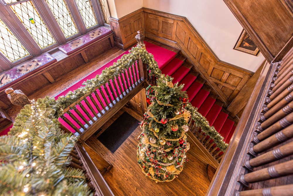 Frederick Stearns House Historic Inn - Windsor, ON, Canada