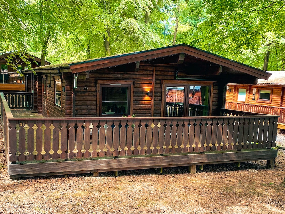 Leafy Hollow Lodge - Louth