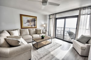 Condo, 3 quartos | Parte interna