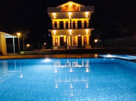 Fachada da propriedade