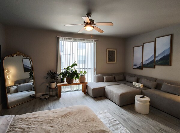 No Cleaning Fee! Spacious, Convenient, Comfortable Stay In Med District 1f 1b1b - Dallas, TX