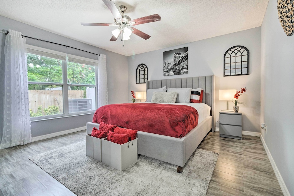 Chic Orlando Family Getaway w/ Fenced Yard! - Orlando | Vrbo