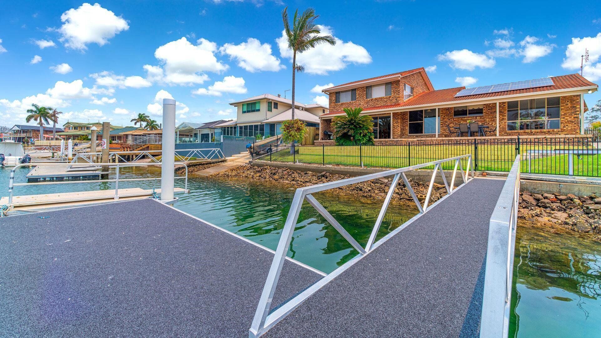 At The Peninsula - Yamba | Stayz