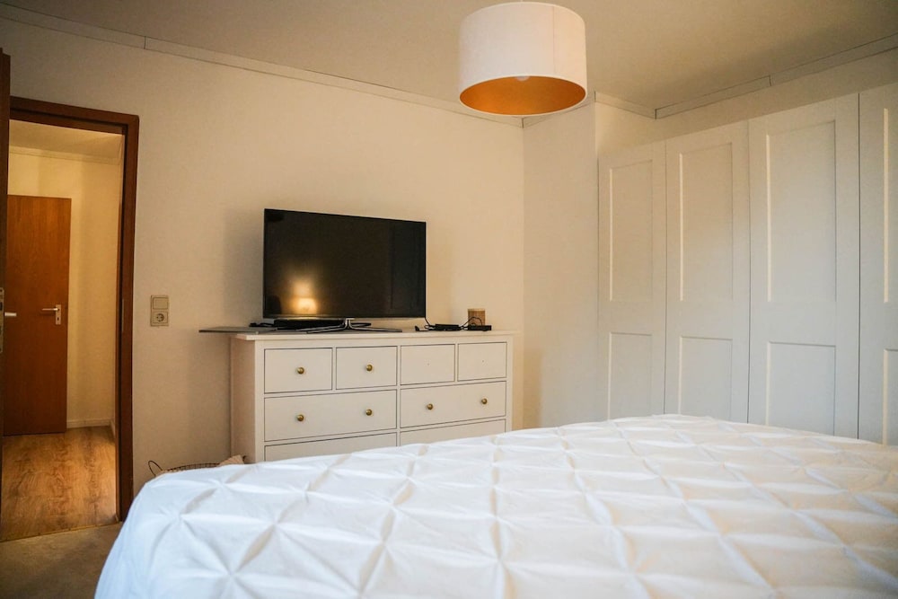 Charmante Offene Wohnung | Mit Sauna | 2x Kingbed - Landstuhl