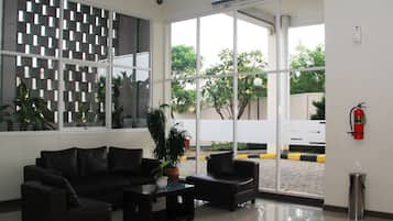 Entrada (vista interior)