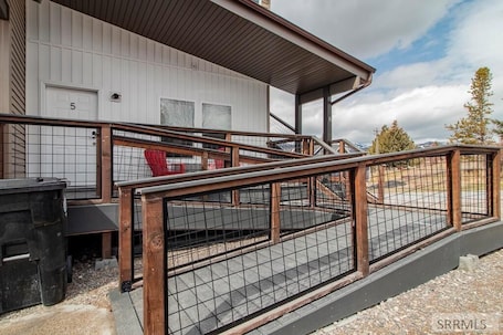 Suite-Estúdio Design | Wi-fi grátis, roupa de cama fornecida . Winzig Lodge