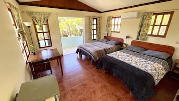 Suite-Estúdio Deluxe | Wi-fi grátis, roupa de cama fornecida