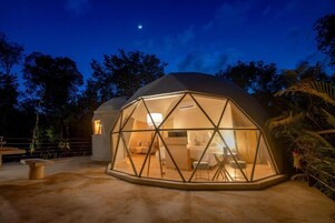 1 quarto, camas de colchão viscoelástico, minibar com produtos grátis 