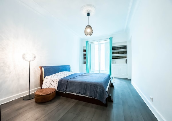 The "So Chic", Large Apartment In The Heart Of The City - ベジエ