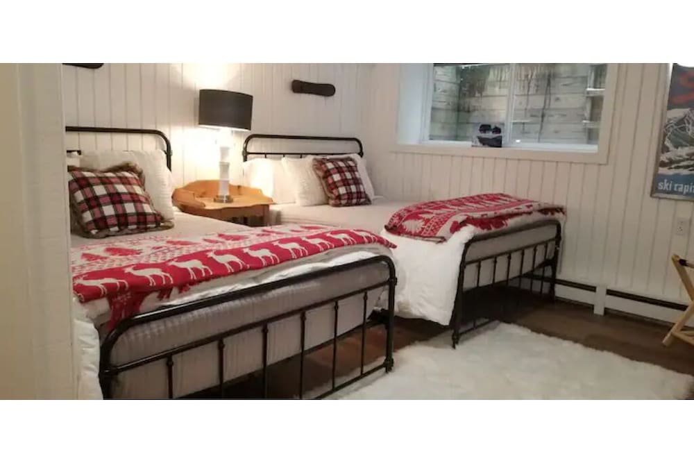 Perfect Mountain Location 3bd 3 Ba - Stowe, VT