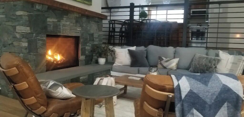 The Stillwood Quiet Luxury On The Mountain  Steps To Skiing & Trails, 3bd/3ba - Stowe, VT