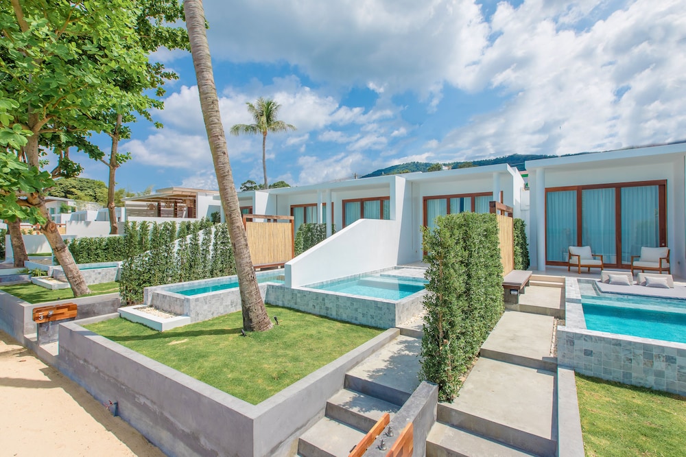 White Whale Beachfront Pool Villa - Ko Pha-ngan