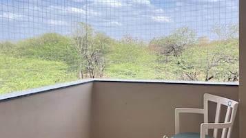 Two Bedroom Forest View With Balcony | Varanda