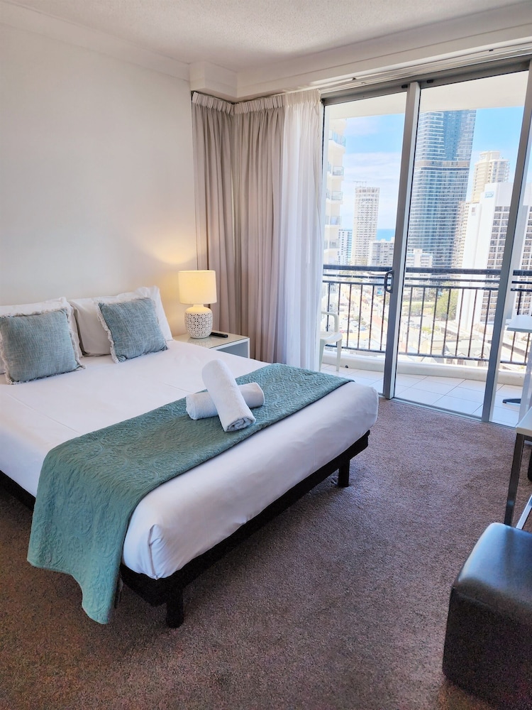 Bliss At Renaissance - Surfers Paradise