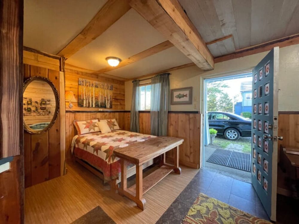 Sea Studio On the Bay - Tokeland | Vrbo