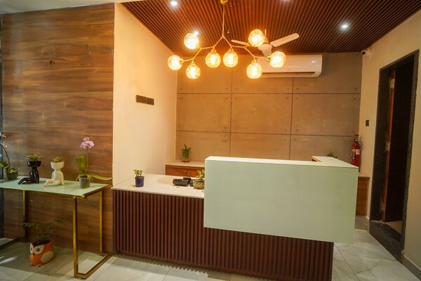 Hotel Lunar Stays - Bhopal