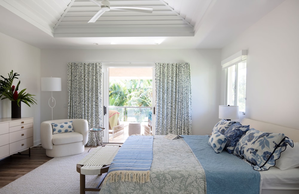 Island Style Elegance On A Beach Access - Honolulu