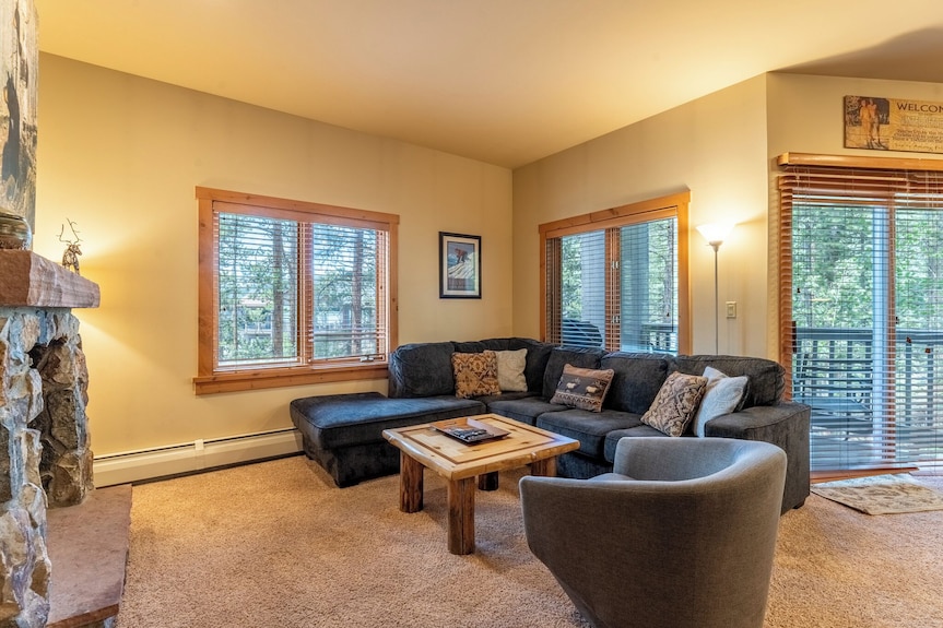 Condo In River Run W/ Private Balcony; Short Walk To Lifts/dining/shopping! - Keystone, CO