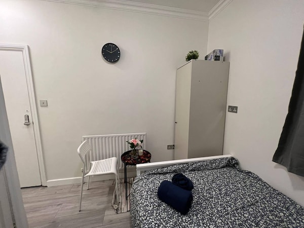 Lovely Apartment Close To Acton Central Station - Belvedere - London
