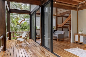 Poolside Villa | Terraço/pátio interior