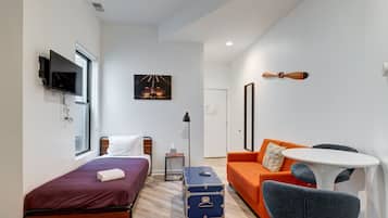 Estúdio | Ferros/tábuas de passar roupa, Wi-Fi de cortesia