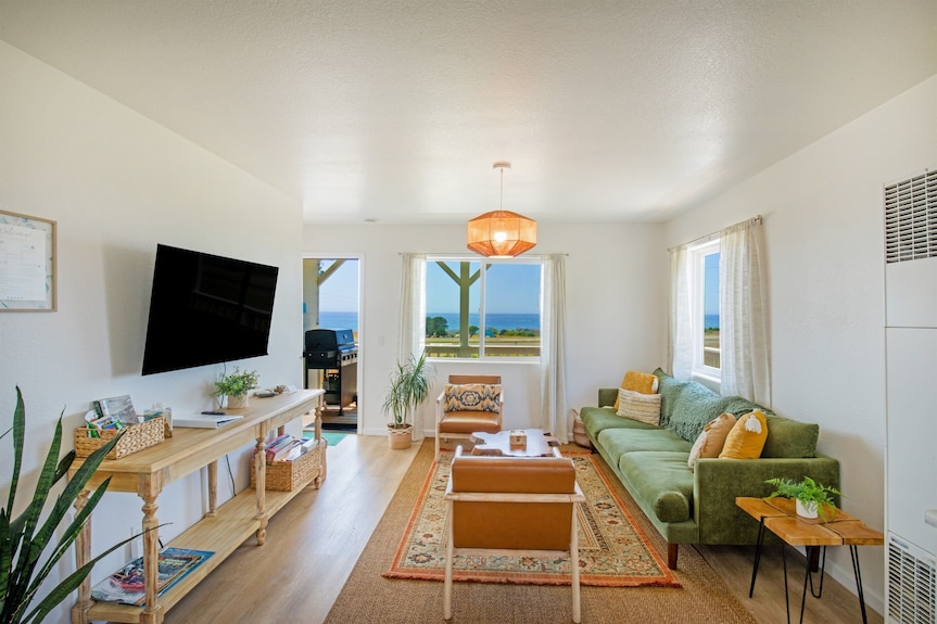 Cozy Oceanview Hideaway#2 On Golf Course/airport - Shelter Cove