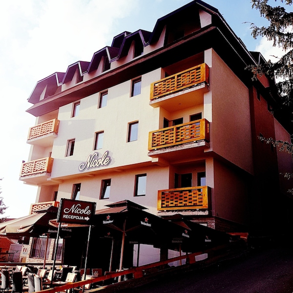 Nicole Kopaonik - Kopaonik