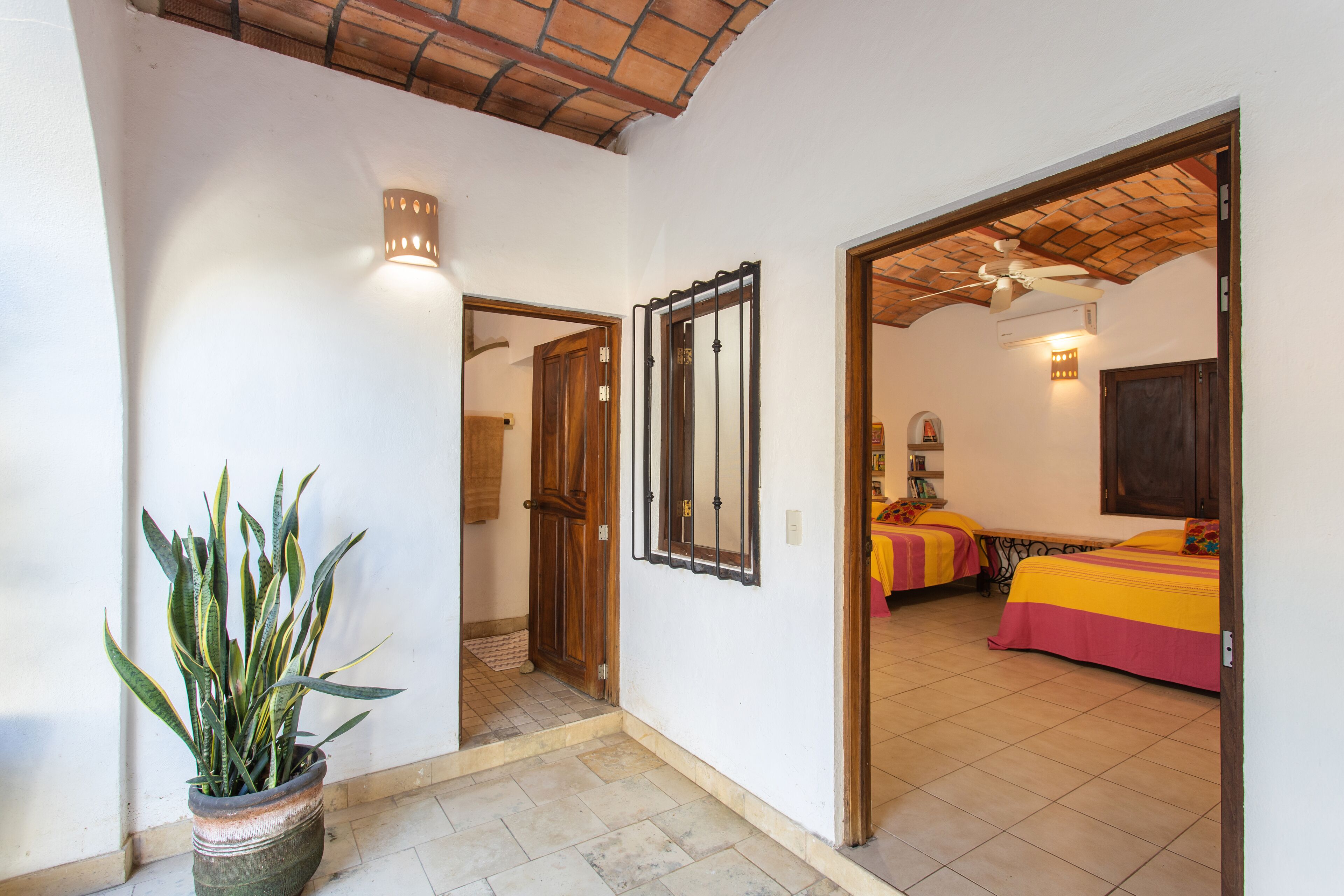 Hacienda Style. A Block From The Beach, 5 Minutes Walking To Main Plaza. - Sayulita