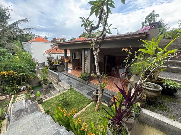 Sulendra Jungle Suites Ubud View By Eps - Ubud