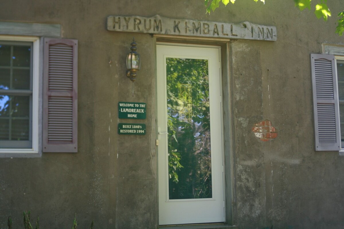 Historic 1840s Pioneer Home with Modern Addition Reviews, Deals ...