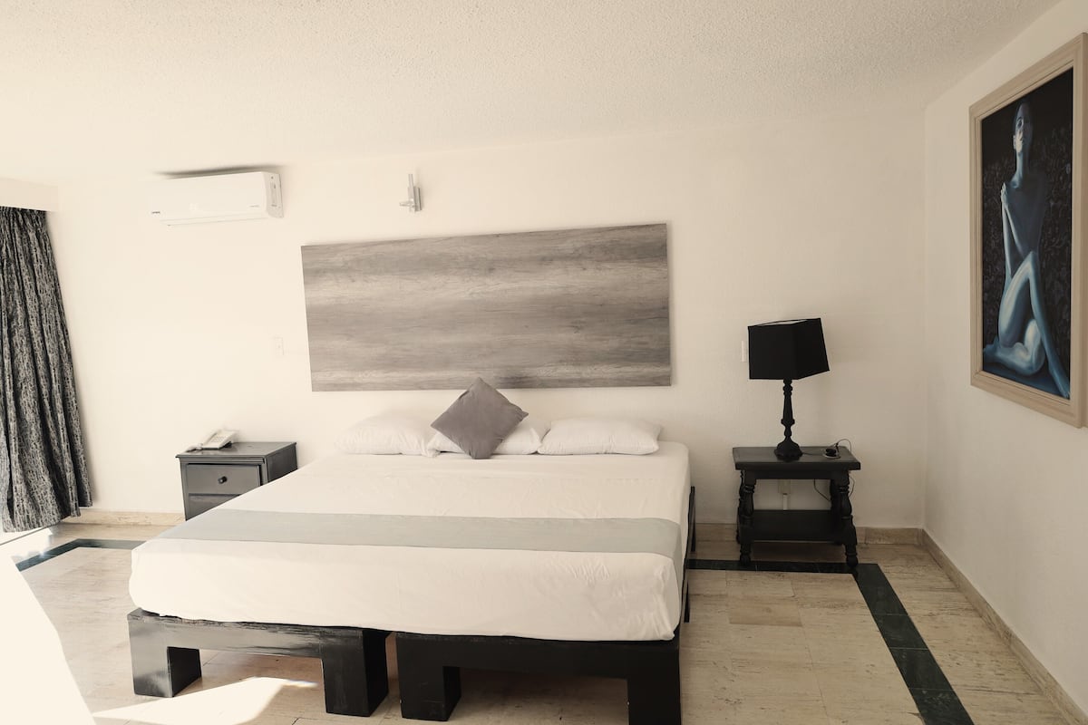 Quarto luxo | 1 quarto, Wi-Fi de cortesia, roupa de cama