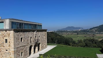 Fachada da propriedade
