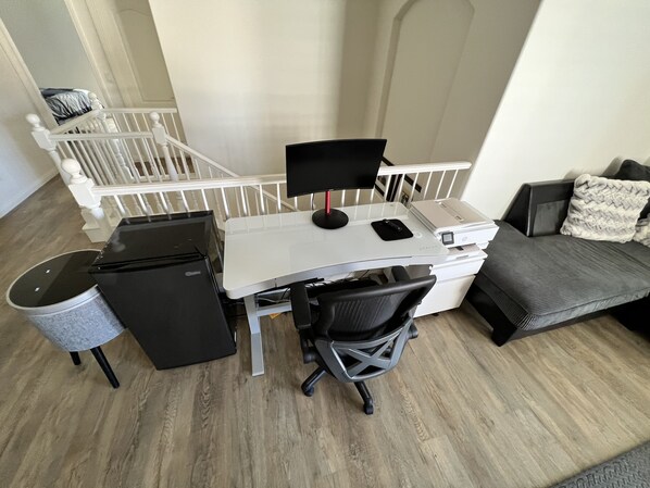 Peaceful Summerlin home Reviews, Deals & Photos 2025 - Expedia