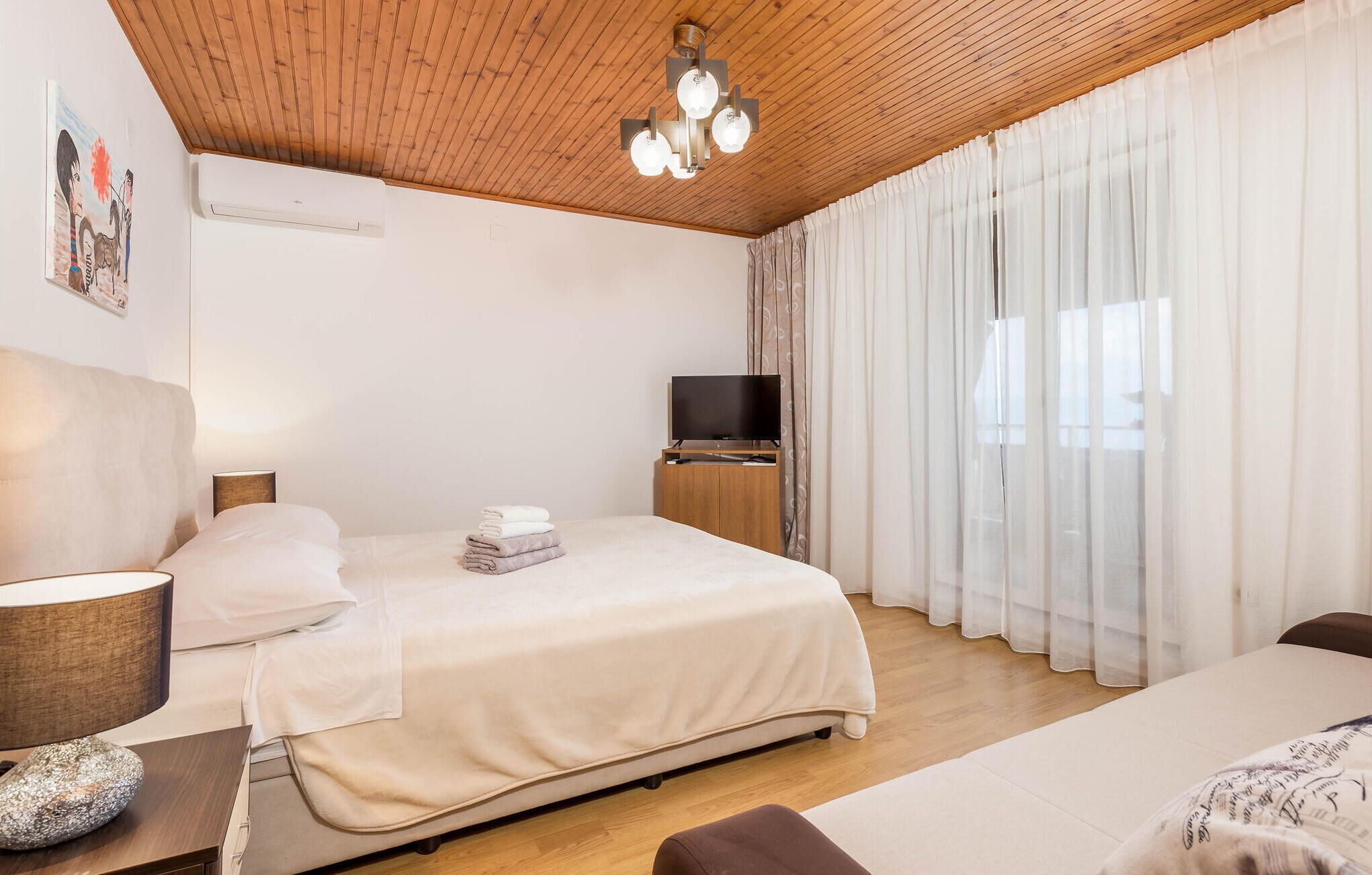 Awesome Apartment In Lovran With Wifi - Mošćenička Draga