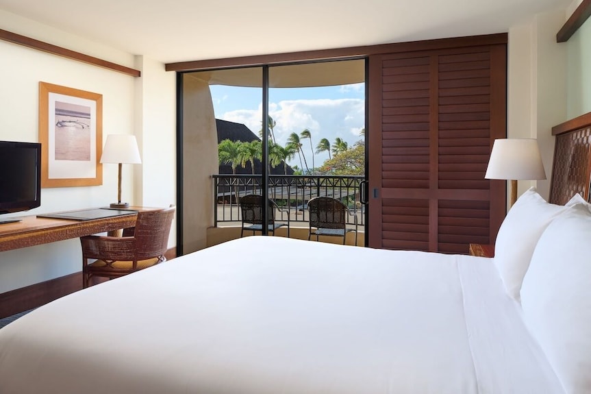 Your Maui Adventure Awaits! Beachfront, Pool, Minutes To Kapalua Coastal Trail! - Lāhainā, HI