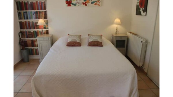 Gite Provençal Au Calme, 2 Pers. Animal Accepte - L'Isle-sur-la-Sorgue